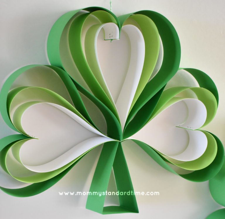 Quick and Easy Paper Shamrock Craft - Mommy Standard Time